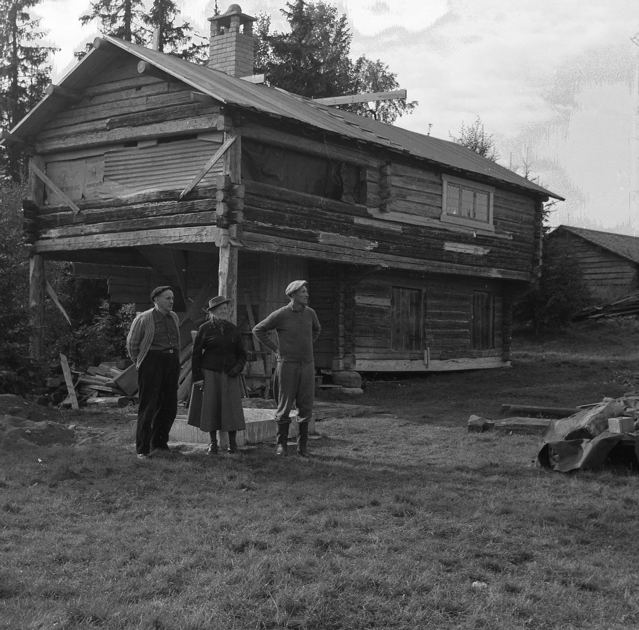 Vävstugan i Rostberg – MoraOwe